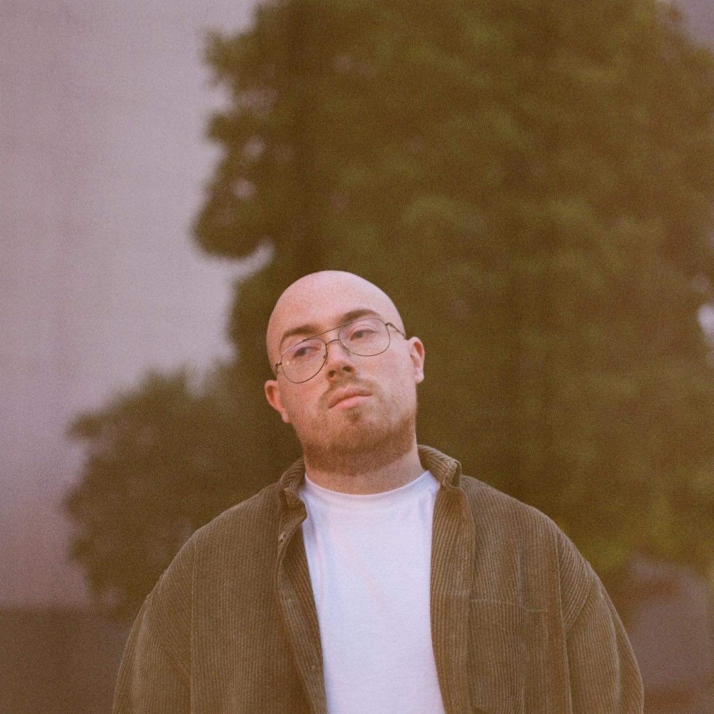 Evan Miles shares the soul-cleansing ‘It’s Gunna Hurt Me’ - District ...