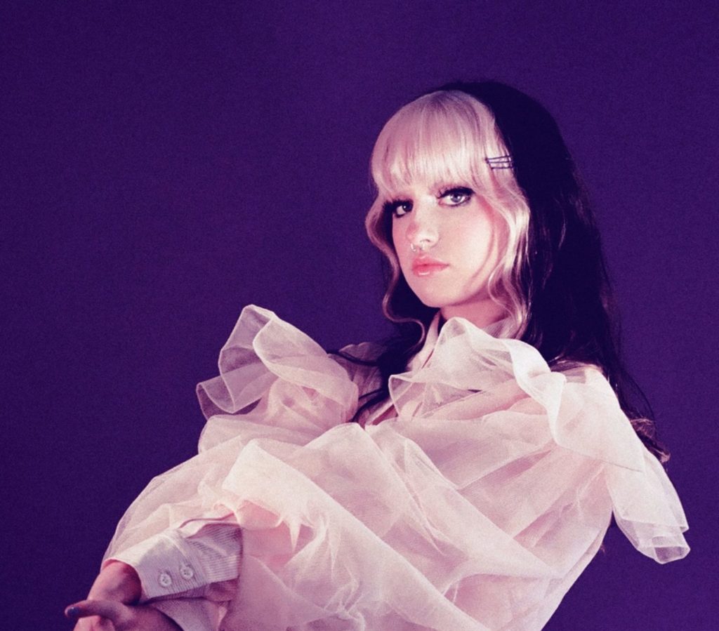 amy michelle announces debut Irish show - District Magazine