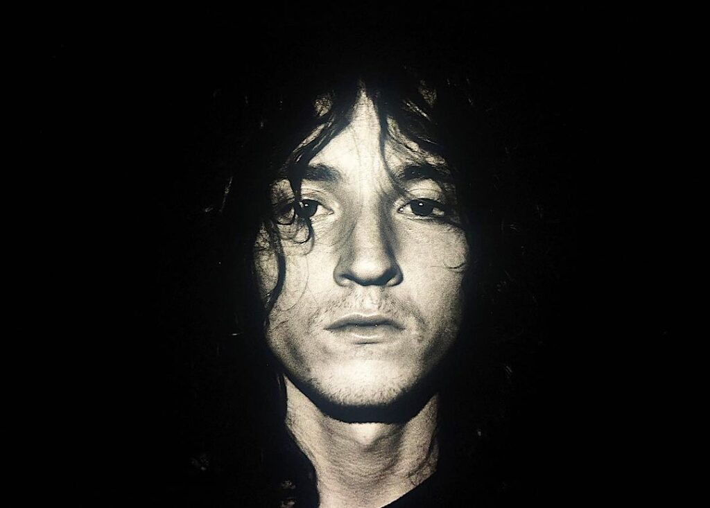 Mk.gee shares double sided release ‘Are You Looking Up / You got it ...